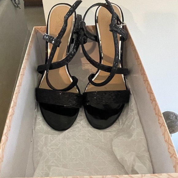 Badgley Mischka | Shoes | Badgley Mischka Jewel Diza Black Patent ...